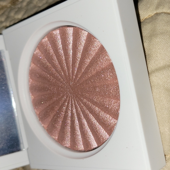 OFRA | Makeup | Ofra Highlighterpressed Powder | Poshmark